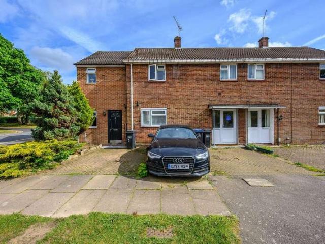 5 Bedroom Property