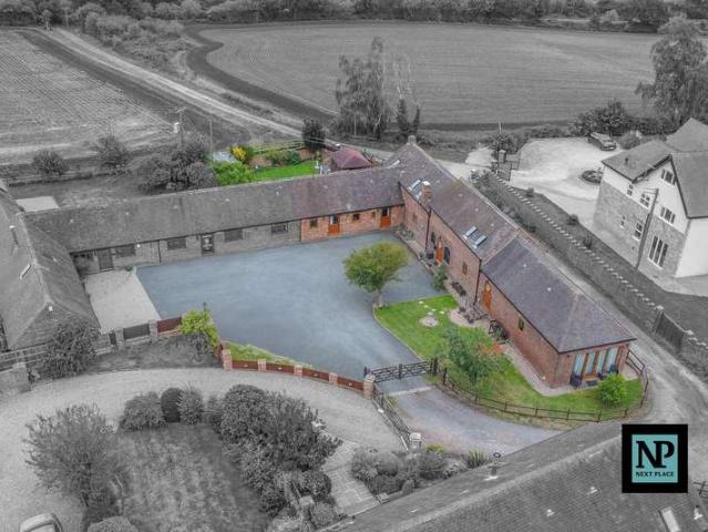 5 Bedroom Property