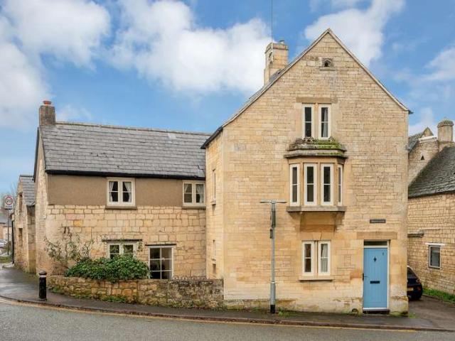 5 Bedroom Property