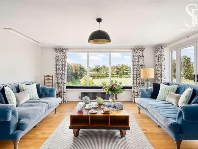 5 Bedroom Property