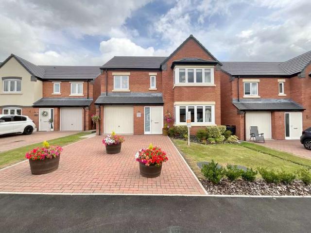 5 Bedroom Property