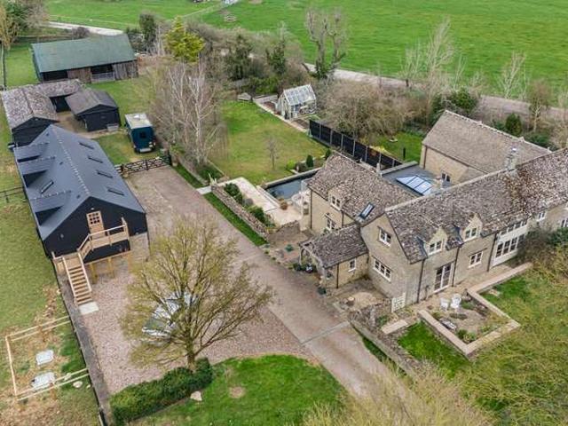 5 Bedroom Country House Character Property