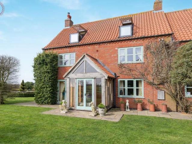 5 Bedroom Property