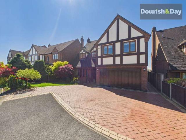 5 Bedroom Property