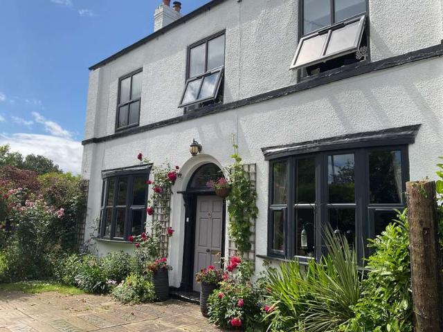 5 Bedroom Property