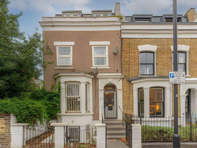 5 Bedroom Property