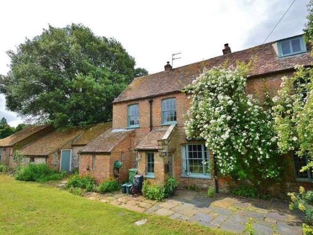 5 Bedroom Property