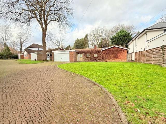 5 Bedroom Property