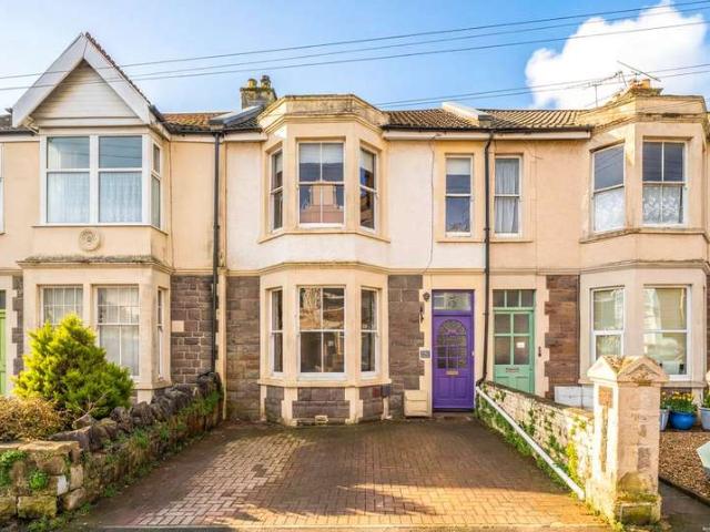 5 Bedroom Property
