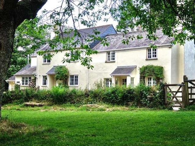 5 Bedroom Property