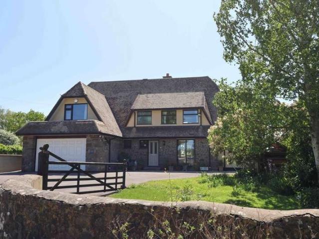 5 Bedroom Property