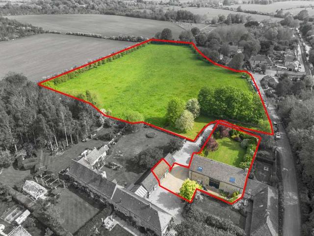 5 Bedroom Property