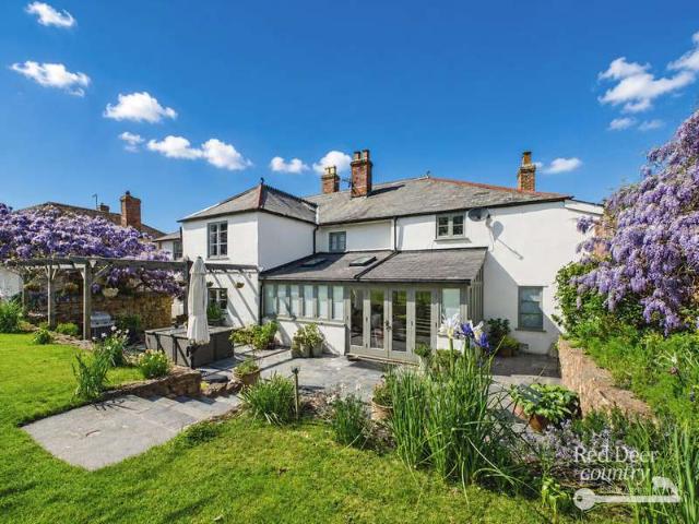 5 Bedroom Property