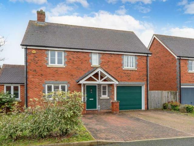 5 Bedroom Property