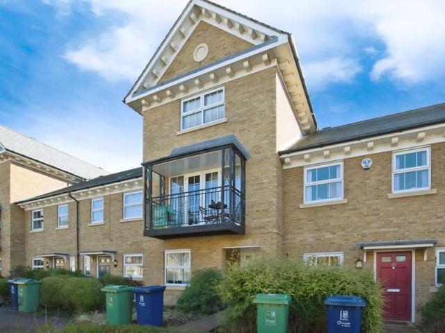 5 Bedroom Property