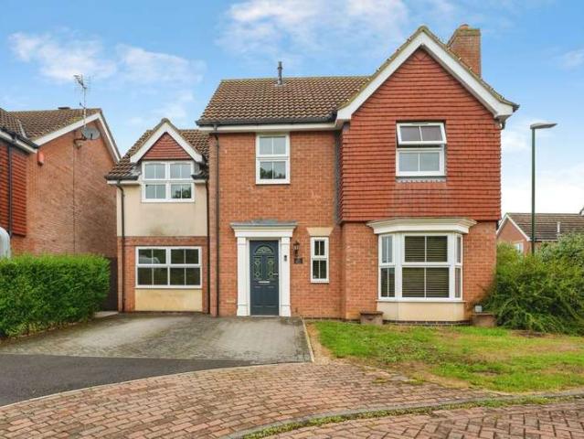 5 Bedroom Property