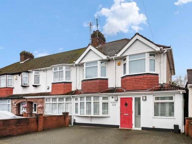 5 Bedroom Property