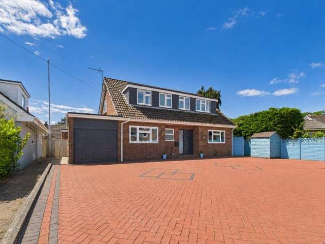 5 Bedroom Property