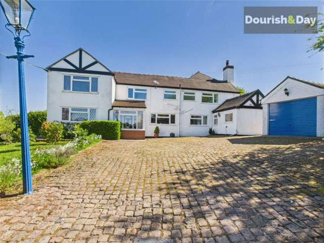 5 Bedroom Property
