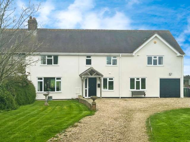 5 Bedroom Property