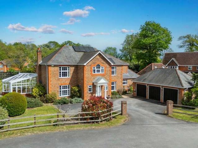 5 Bedroom Property