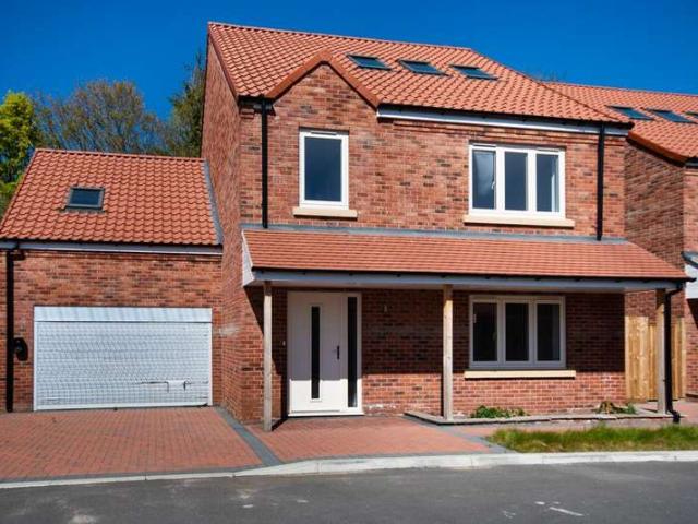 5 Bedroom Property