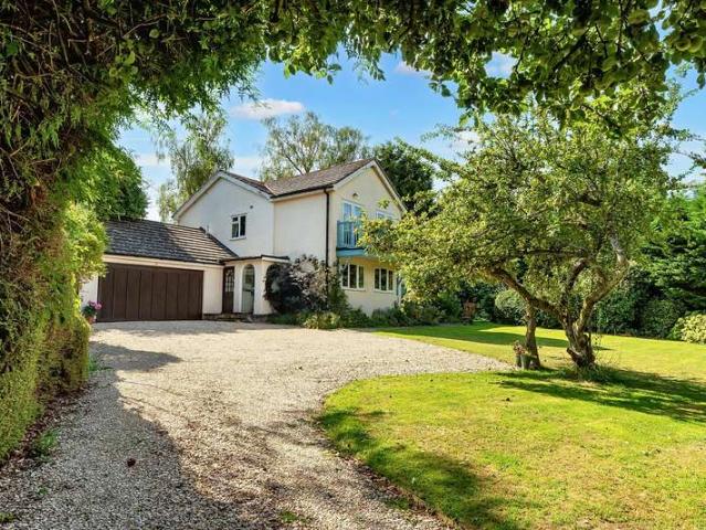 5 Bedroom Property