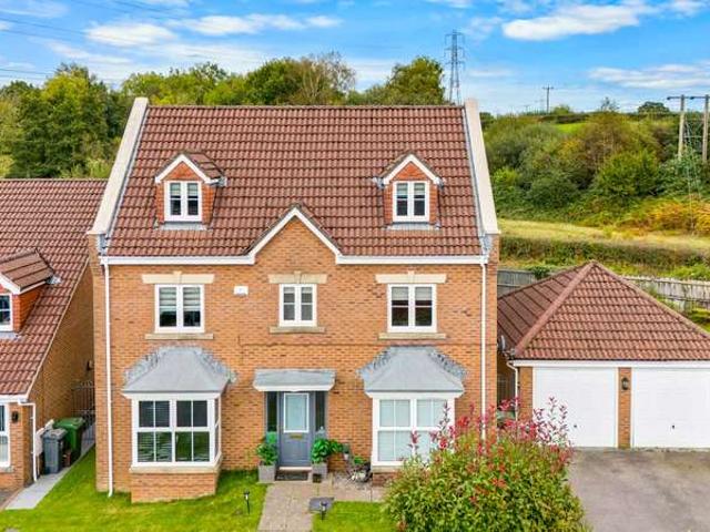 5 Bedroom Property