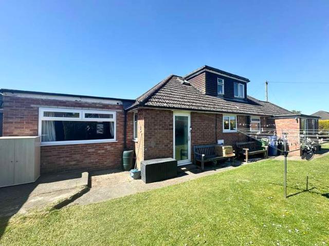5 Bedroom Property