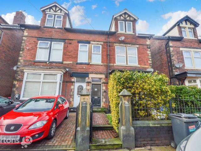 5 Bedroom Property