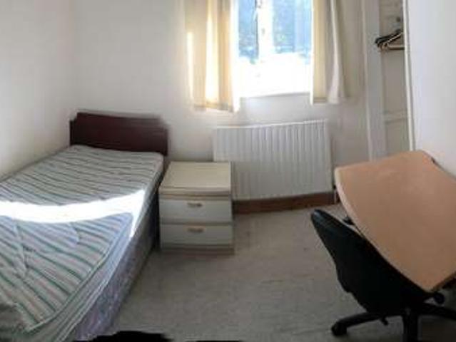 5 Bedroom Property