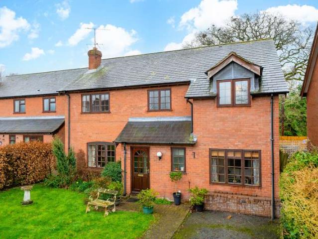 5 Bedroom Property