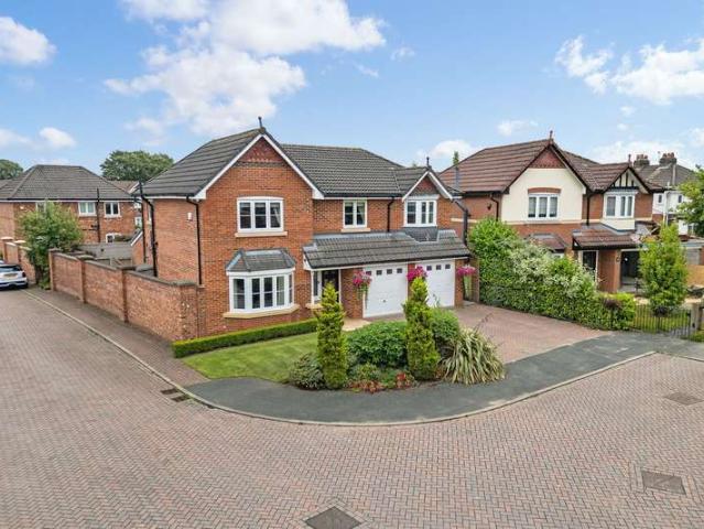 5 Bedroom Property