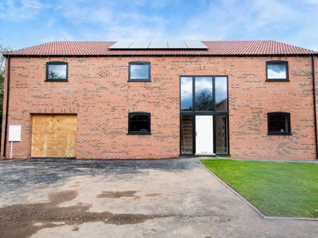5 Bedroom Property