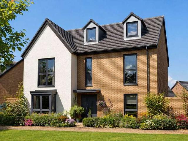 5 Bedroom Property