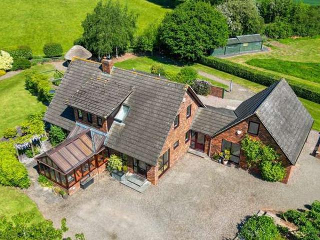 5 Bedroom Property