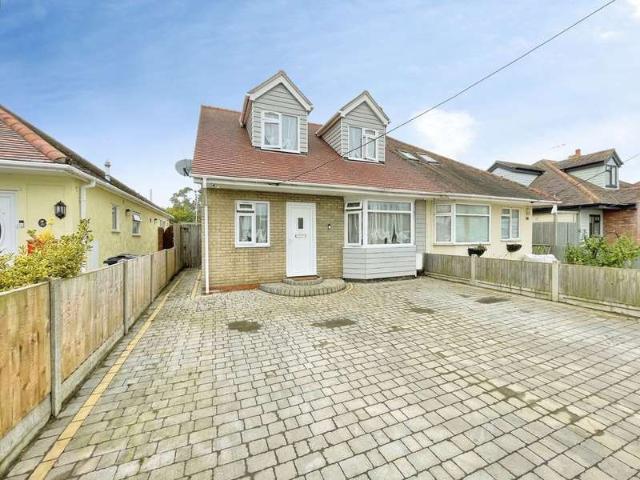 5 Bedroom Property