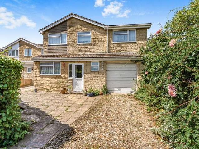 5 Bedroom Property