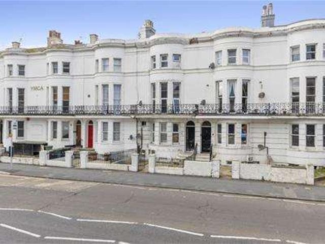 5 Bedroom Property