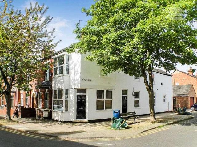 5 Bedroom Property