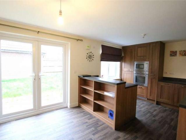 5 Bedroom Property