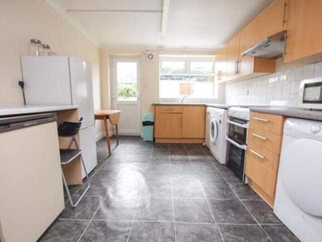 5 bedroom property for rent in Alma Road, Bournemouth, BH9