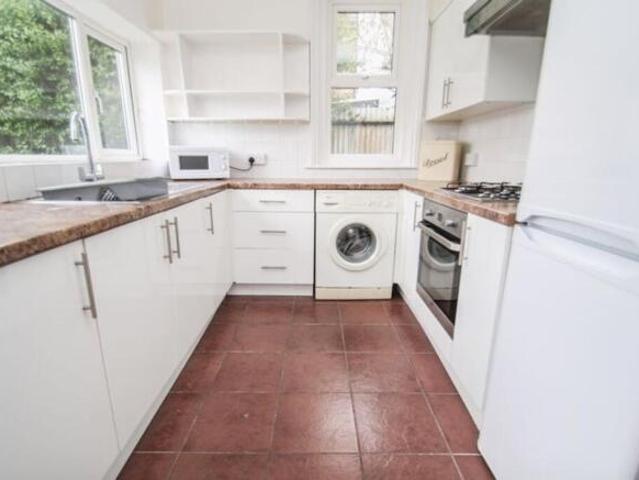 5 bedroom property for rent in Alma Road, Bournemouth, BH9