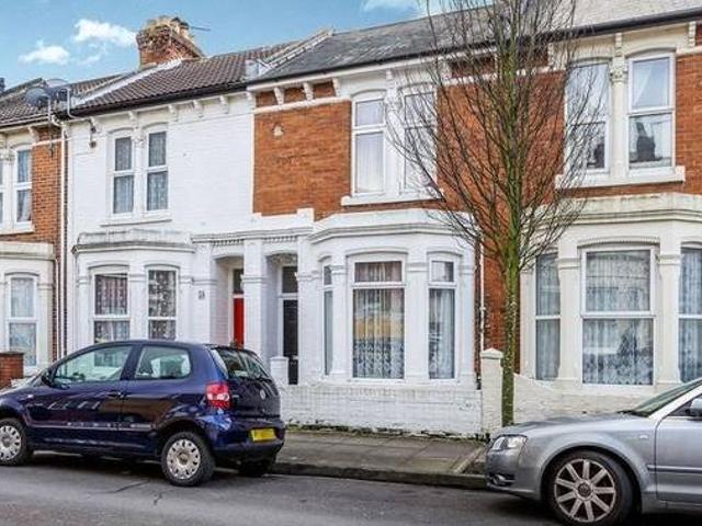 5 bedroom property for rent in Edmund Road Southsea PO4