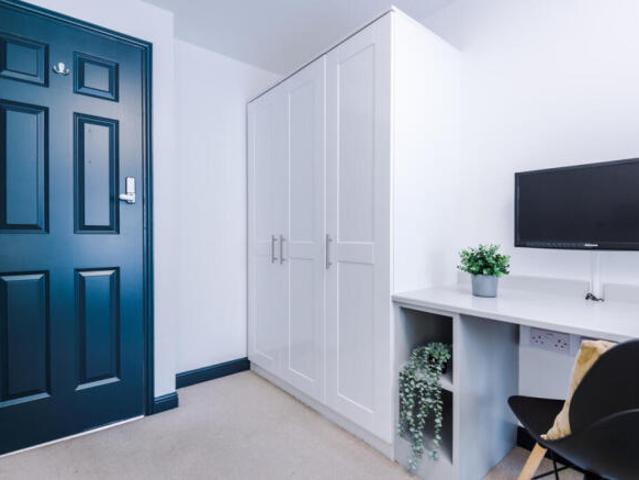 5 bedroom property for rent in Flat 33, Shoe & Boot Factory, Leicester, LE2
