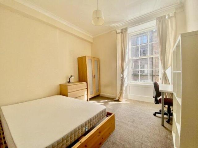 5 bedroom property for rent in Montague Street, Edinburgh, Midlothian, EH8
