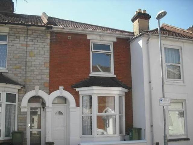 5 bedroom property for rent in Percy Road Southsea PO4