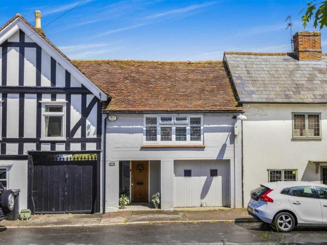 5 bedroom property for sale