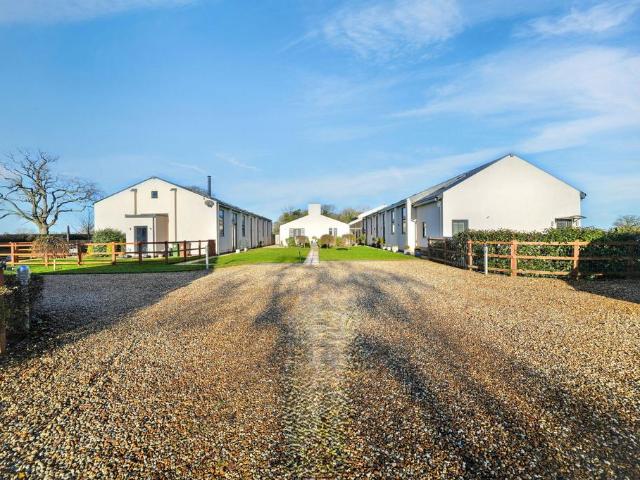 5 bedroom property for sale