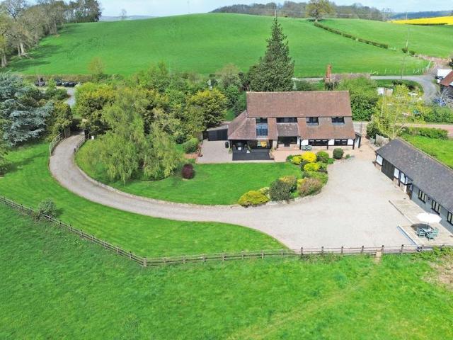 5 bedroom property for sale